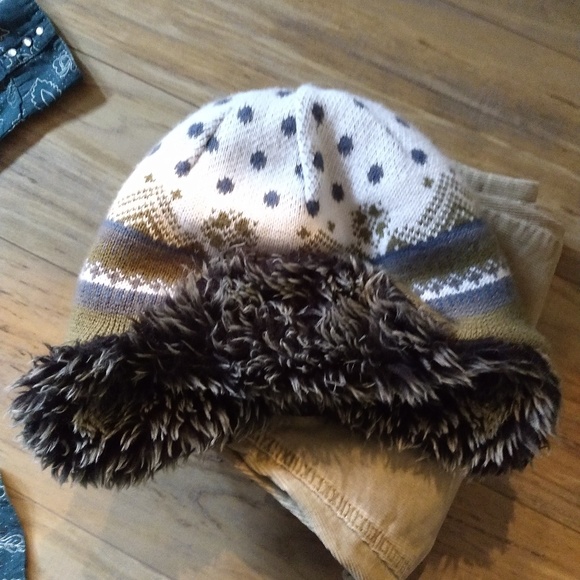 Seirus Innovatio | Accessories | Last Chanceseirus Winter Hat | Poshmark